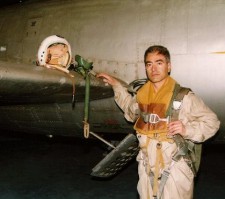 Flightgear On-Line, the website for the collector of military flightgear